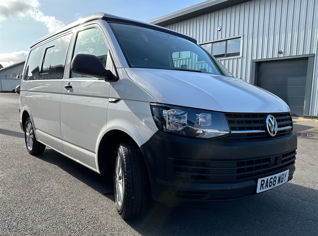 2019 Volkswagen Transporter White