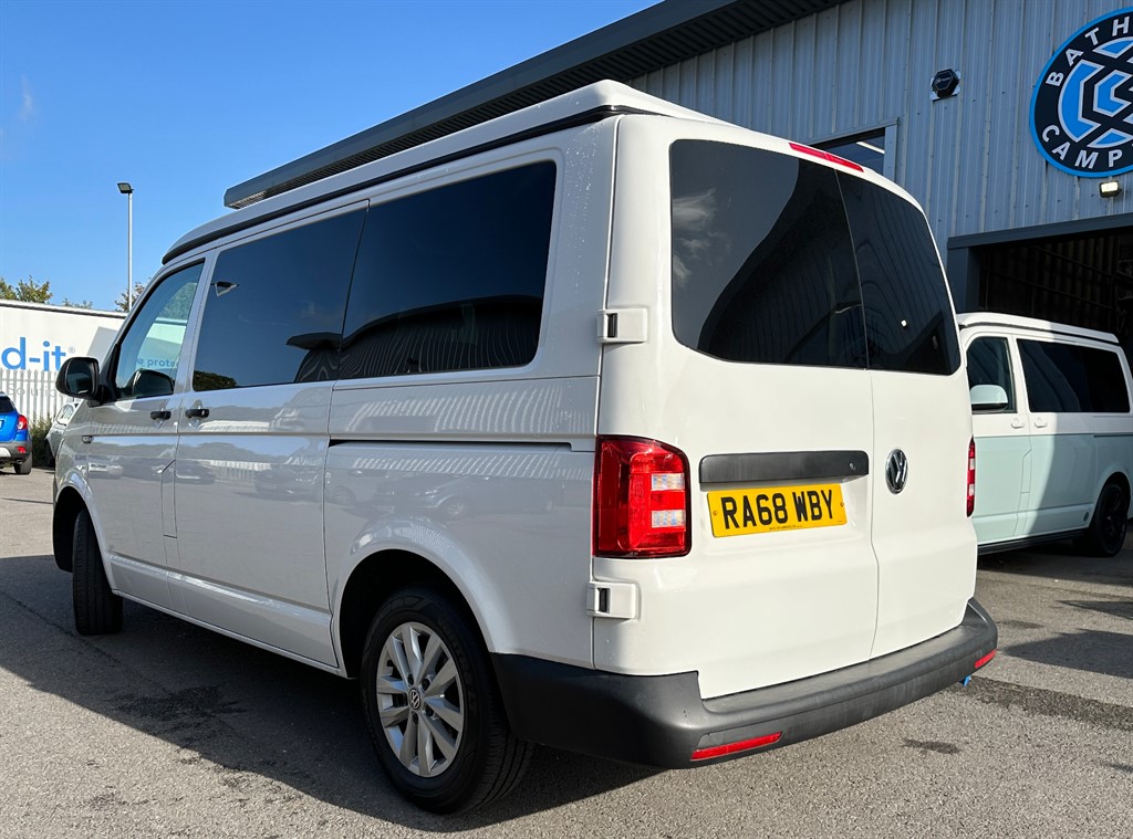 2019 Volkswagen Transporter White