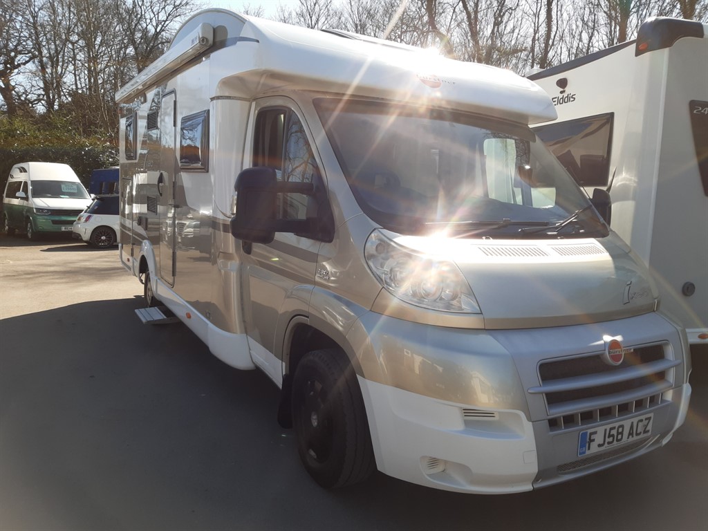 2008 Burstner Ixeo Cream