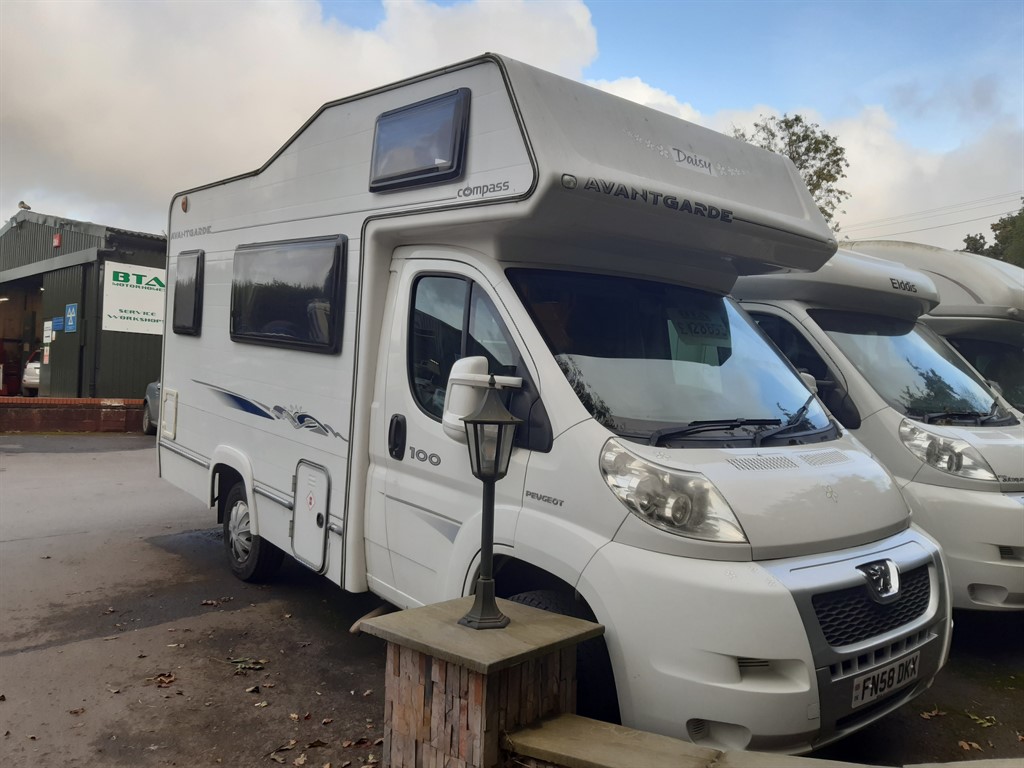 Used Compass Avantgarde 100 for sale in Wickham, Hampshire | BTA Motorhomes