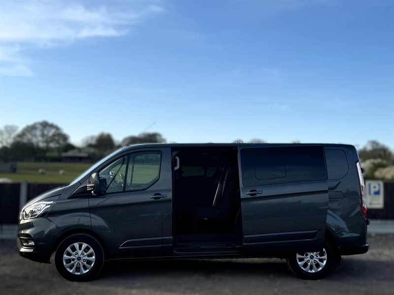 Used Ford Transit Custom 2.0 300 LIMITED 5 SEAT COMBI VAN AUTO LWB for ...