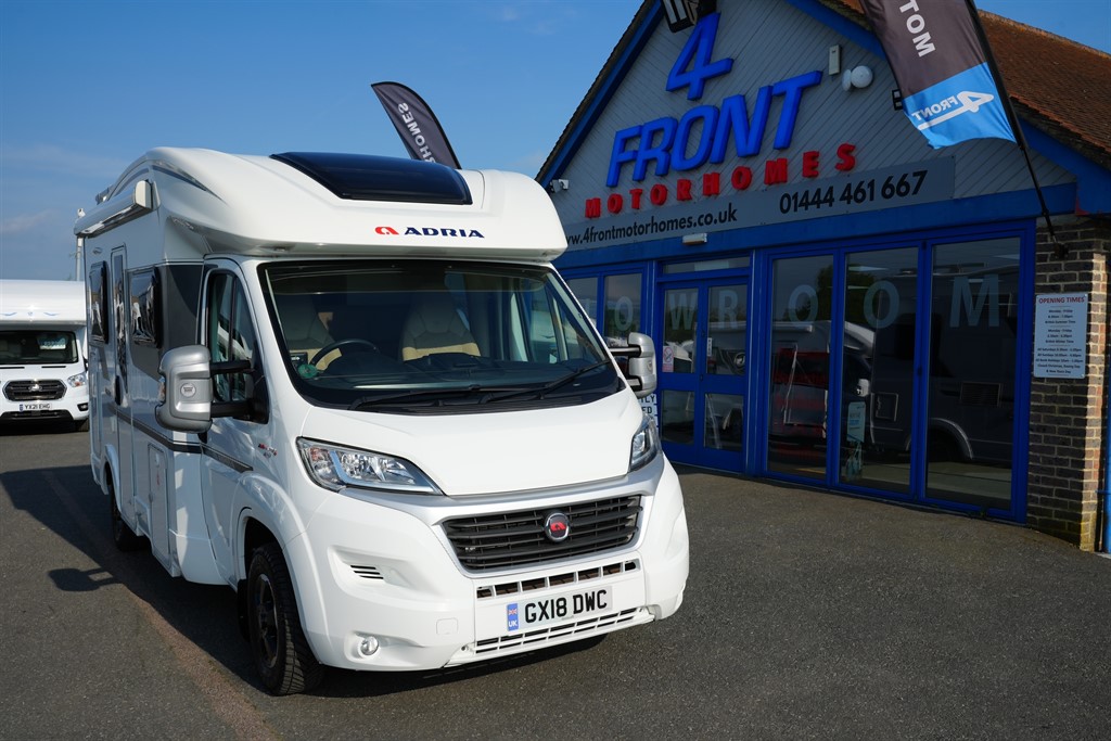 2018 Adria Matrix Axess White