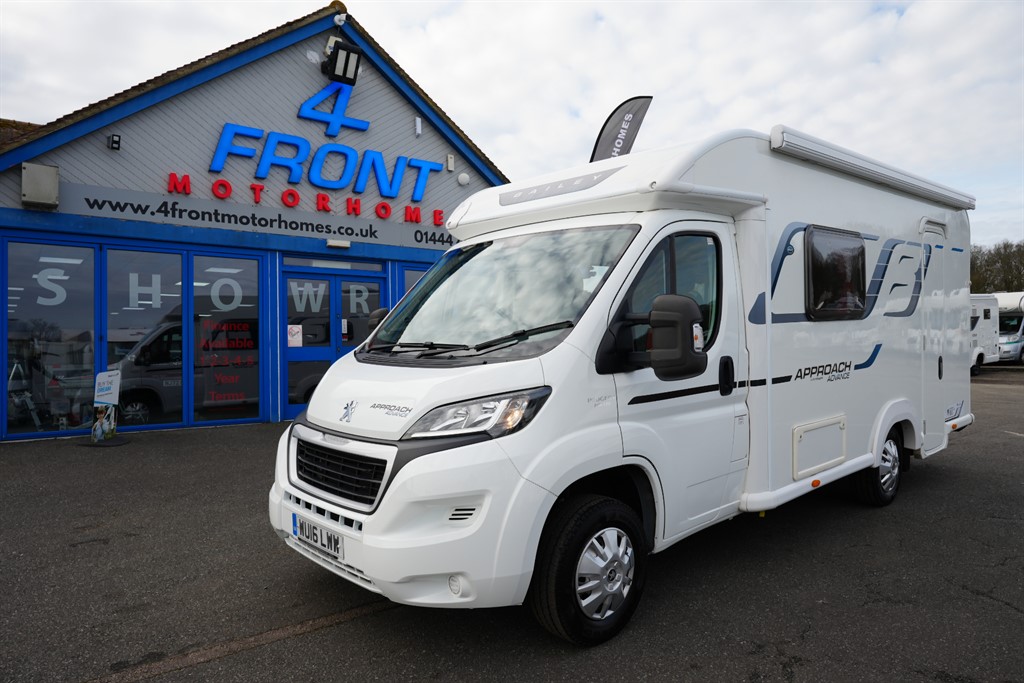 2016 Bailey Approach White