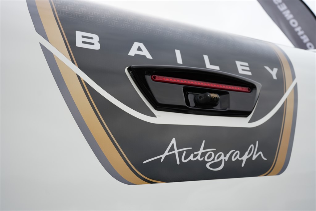 2021 Bailey Autograph Grey