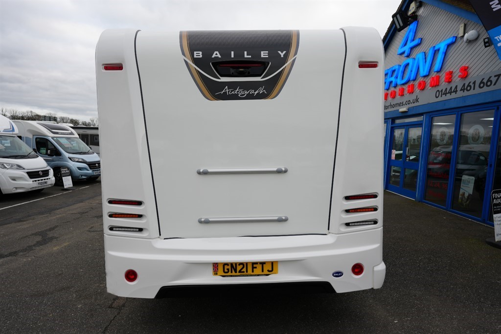 2021 Bailey Autograph Grey