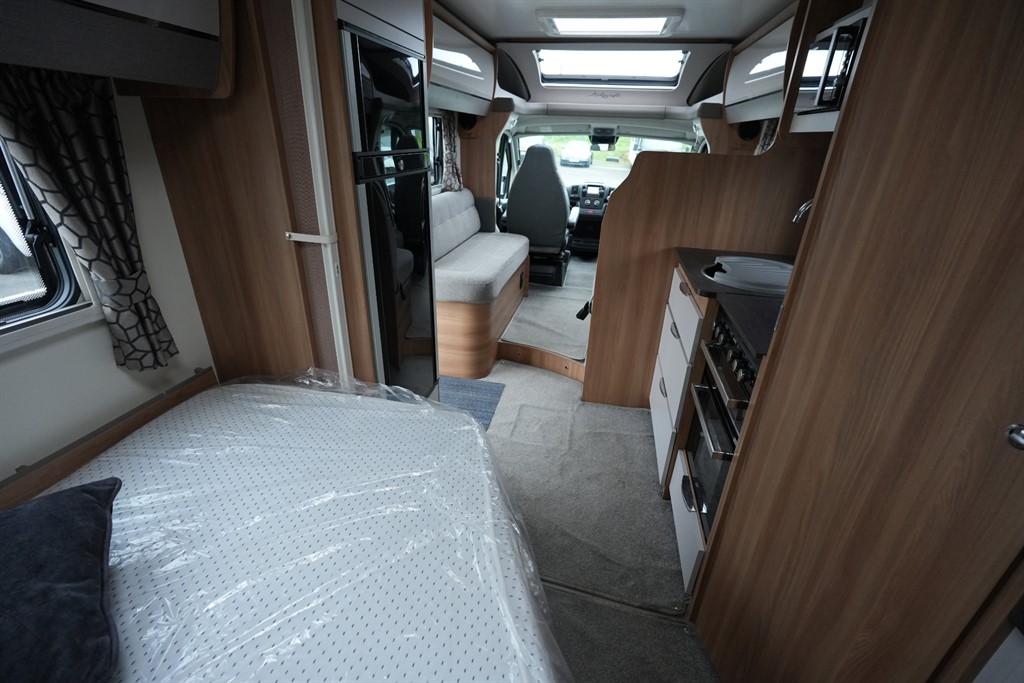 2021 Bailey Autograph Grey