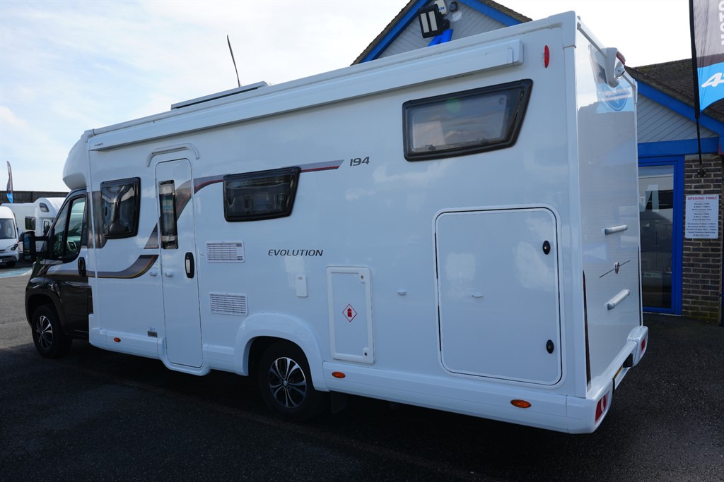 2022 Elddis Evolution Black