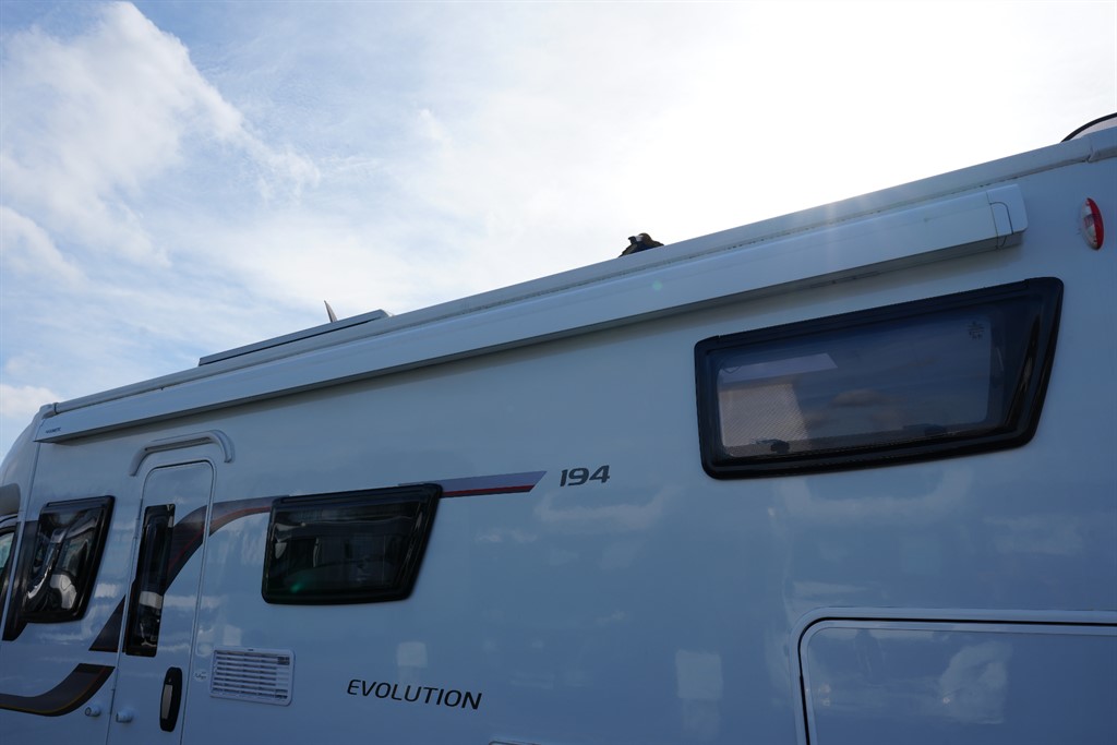 2022 Elddis Evolution Black