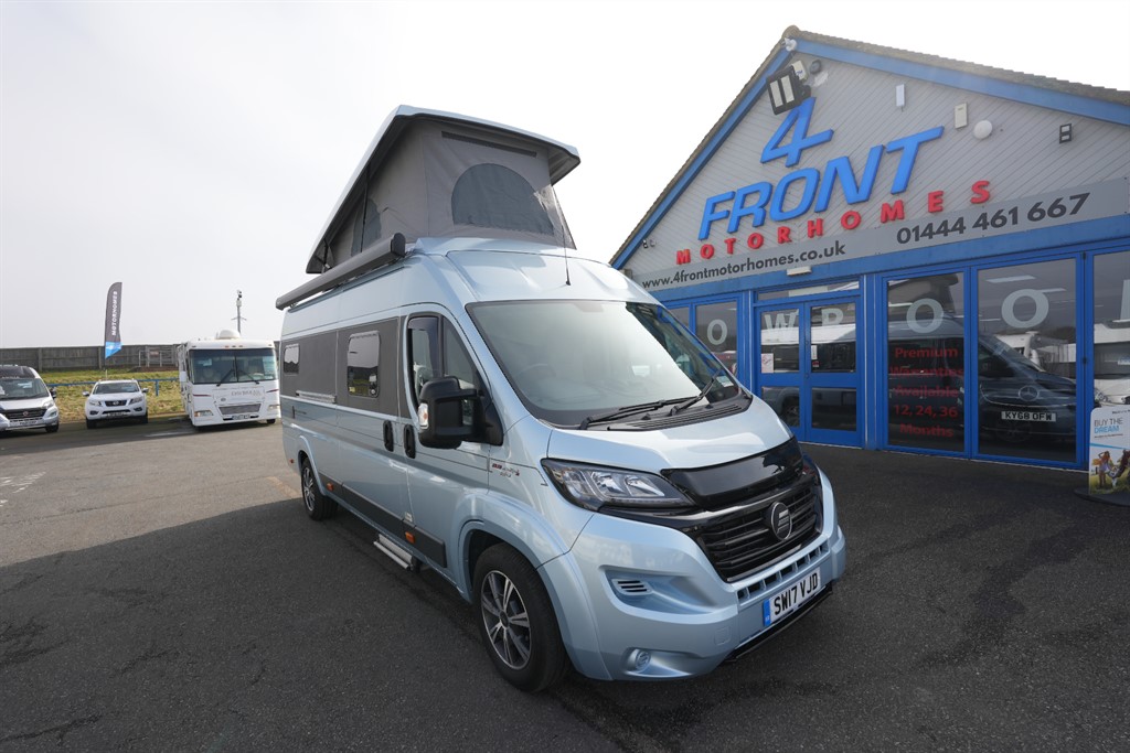 2017 Hymer Blue