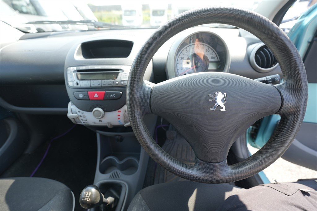 Used Peugeot 107 for sale in Haywards Heath, West Sussex | 4 Front ...
