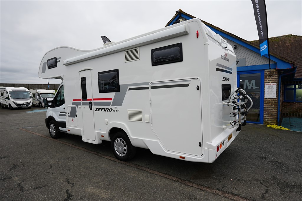 2020 Roller Team Zefiro 675 White