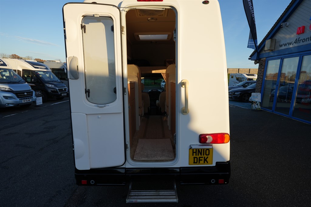 2010 Romahome R25 White