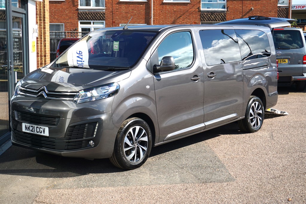 Used Citroen Spacetourer for sale in Leicester, Leicestershire |BLUEHDI ...