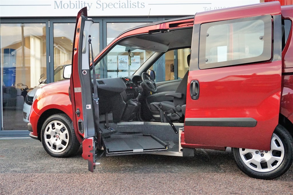 Used Fiat Doblo for sale in Leicester, Leicestershire |Doblo Disabled ...