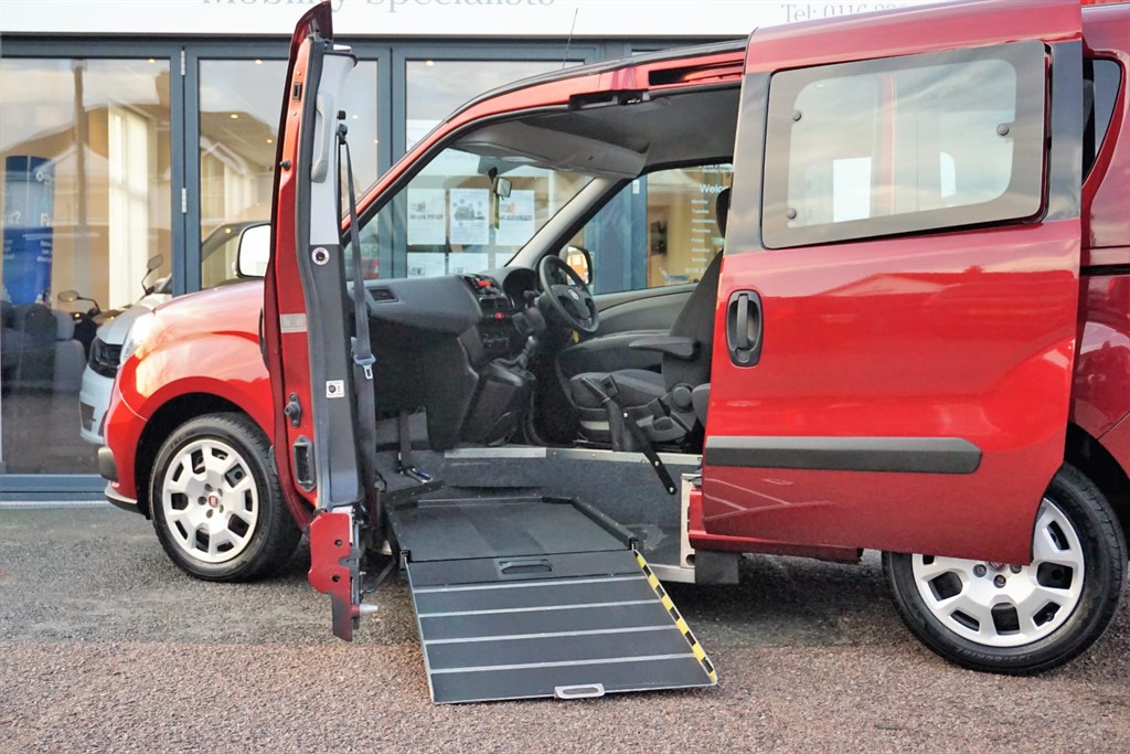 Used Fiat Doblo for sale in Leicester, Leicestershire |Doblo Disabled ...