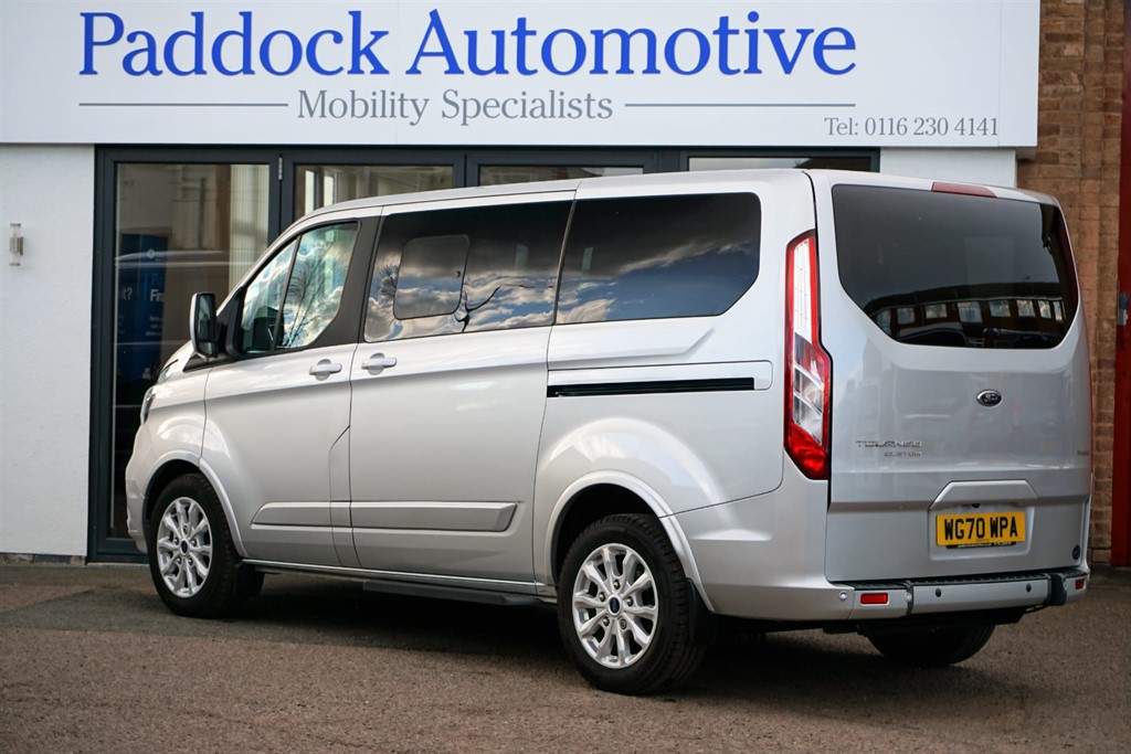 Used Ford Tourneo Custom for sale in Leicester, Leicestershire |320 ...