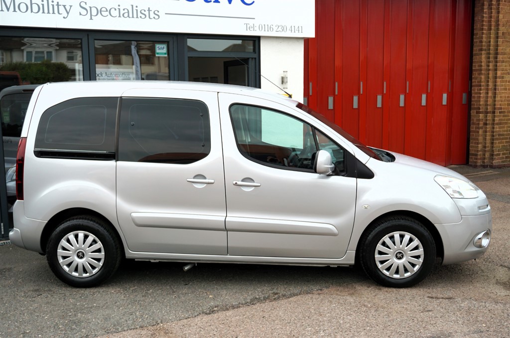 Used Peugeot Partner for sale in Leicester, Leicestershire |E-HDI TEPEE ...