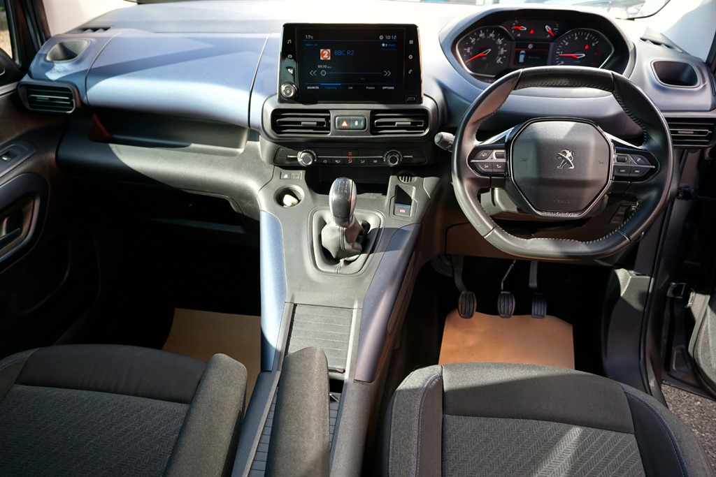 Used Peugeot Rifter for sale in Leicester, Leicestershire | Paddock ...