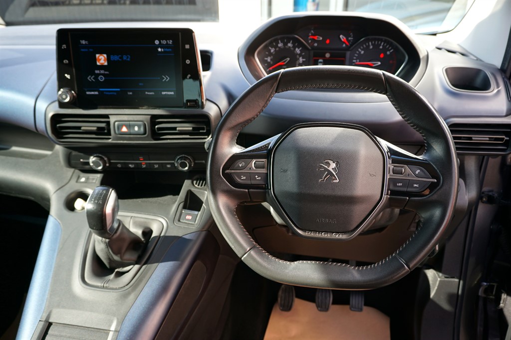 Used Peugeot Rifter for sale in Leicester, Leicestershire | Paddock ...