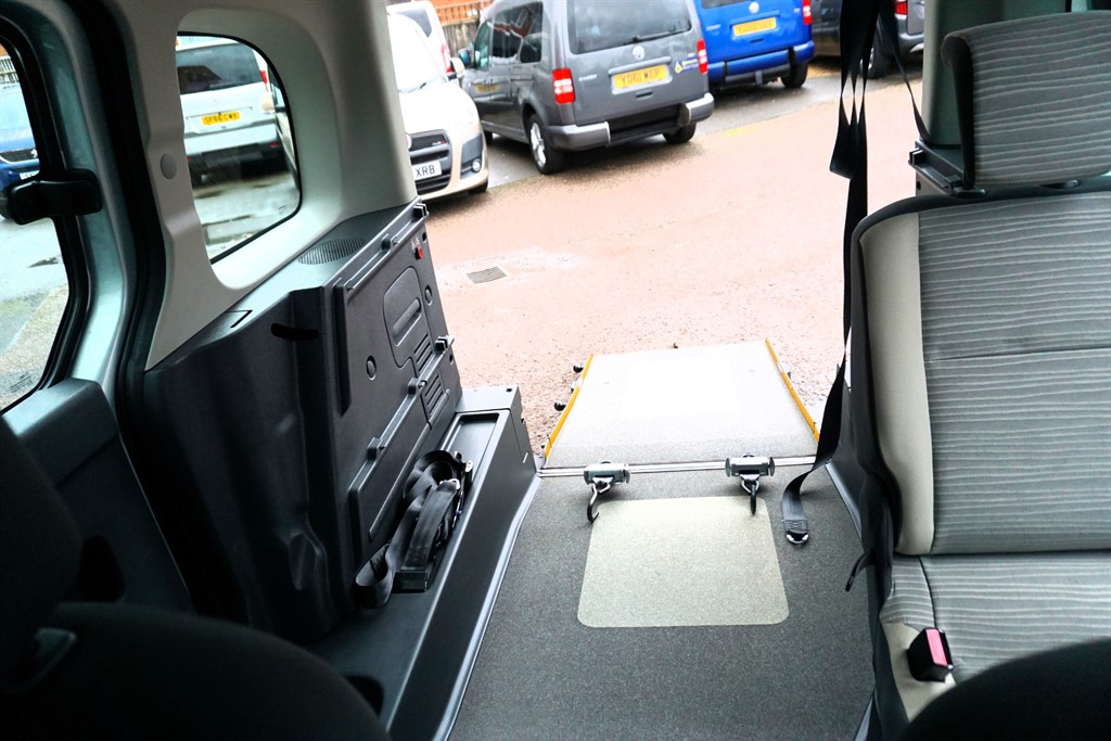 Used Renault Kangoo for sale in Leicester, Leicestershire |EXPRESSION ...