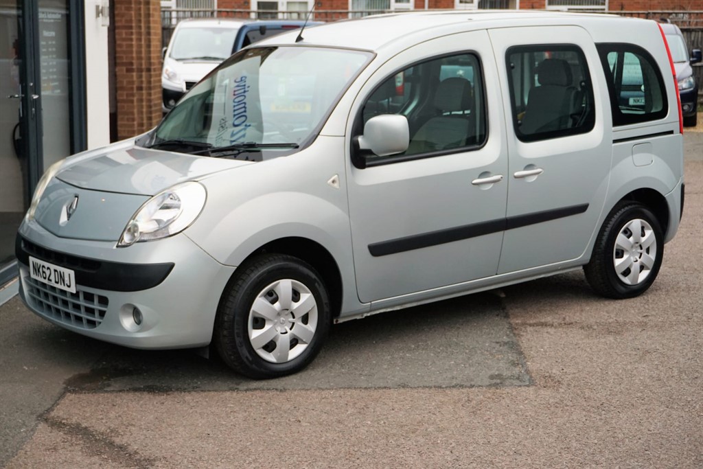 Used Renault Kangoo for sale in Leicester, Leicestershire | Paddock ...