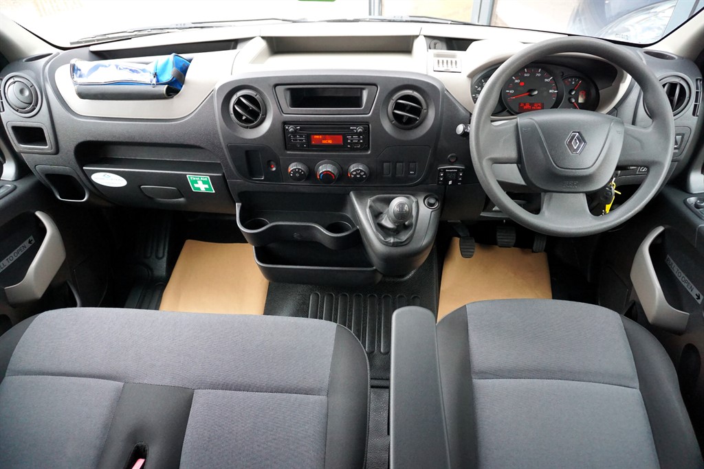 Used Renault Master for sale in Leicester, Leicestershire |MM35 ...