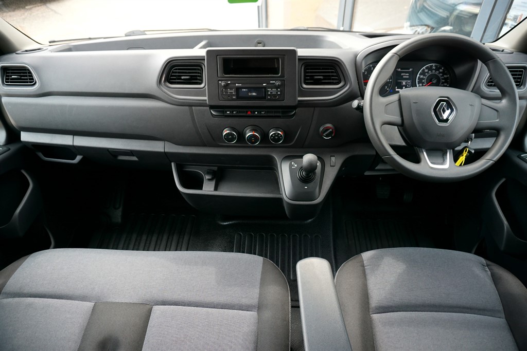 Used Renault Master for sale in Leicester, Leicestershire |SL28 ...
