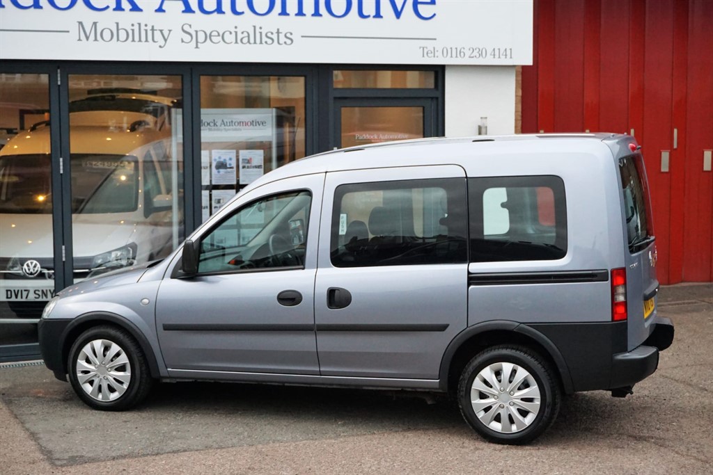 Used Vauxhall Combo Life for sale in Leicester, Leicestershire |TOUR ...
