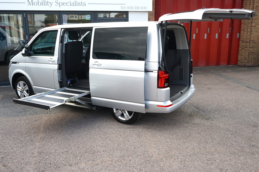 Used Volkswagen Transporter for sale in Leicester, Leicestershire ...
