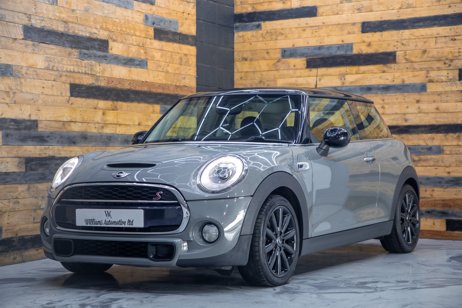 Used MINI Cooper S for sale in Abingdon, Oxfordshire | Williams Automotive