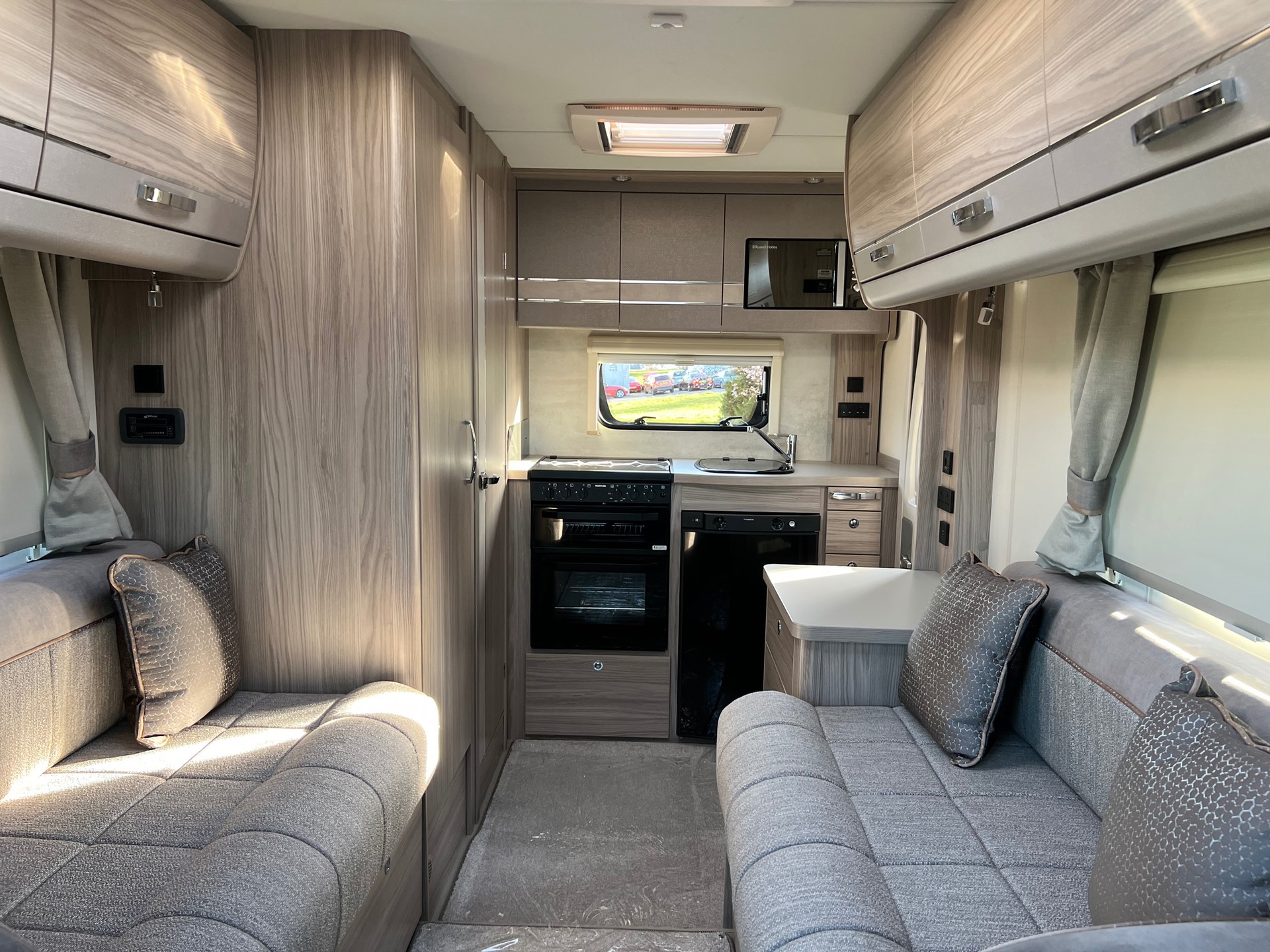 Sold Elddis Autoquest 115 VOGUE in Sutton Veny, Wiltshire | Red Hatch ...