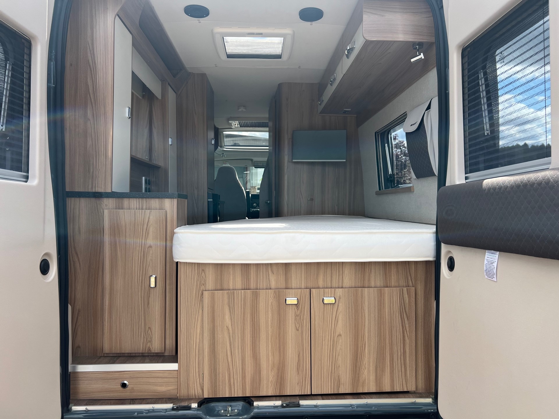 Sold Swift Select 164 in Sutton Veny, Wiltshire | Red Hatch Motorhomes