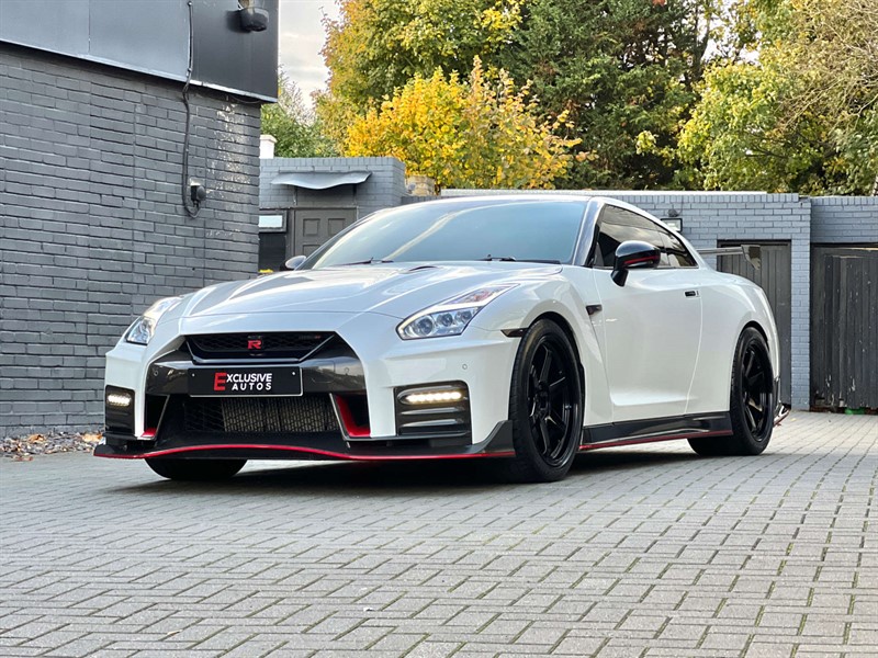 Used Nissan GT-R V6 Nismo R35 GTR NISMO Auto 4WD Euro 6 + FACTORY ...