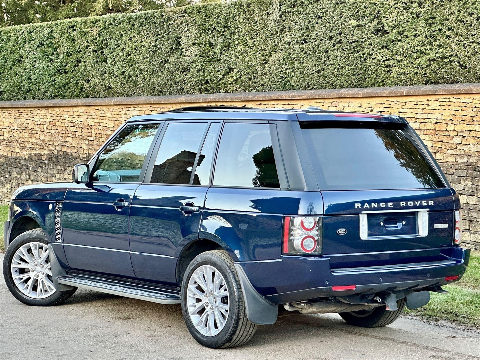 Used Land Rover Range Rover for sale in Banbury, Oxfordshire | Banbury ...