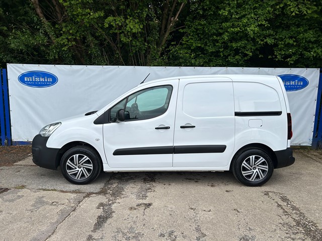 Used Vehicles for sale in Pontyclun, Cardiff, South Wales | Miskin Van ...