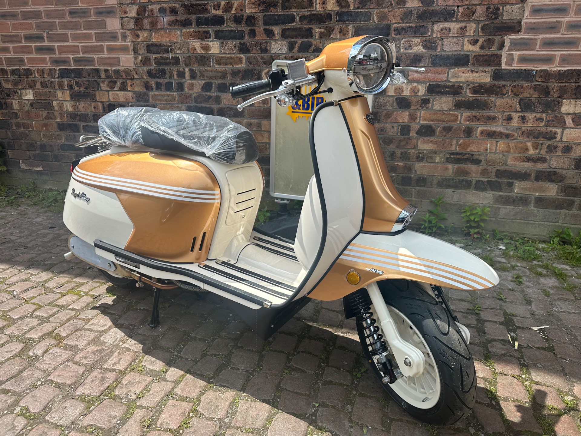 Used Royal Alloy for sale in Stoke-On-Trent, Staffordshire | Norman ...