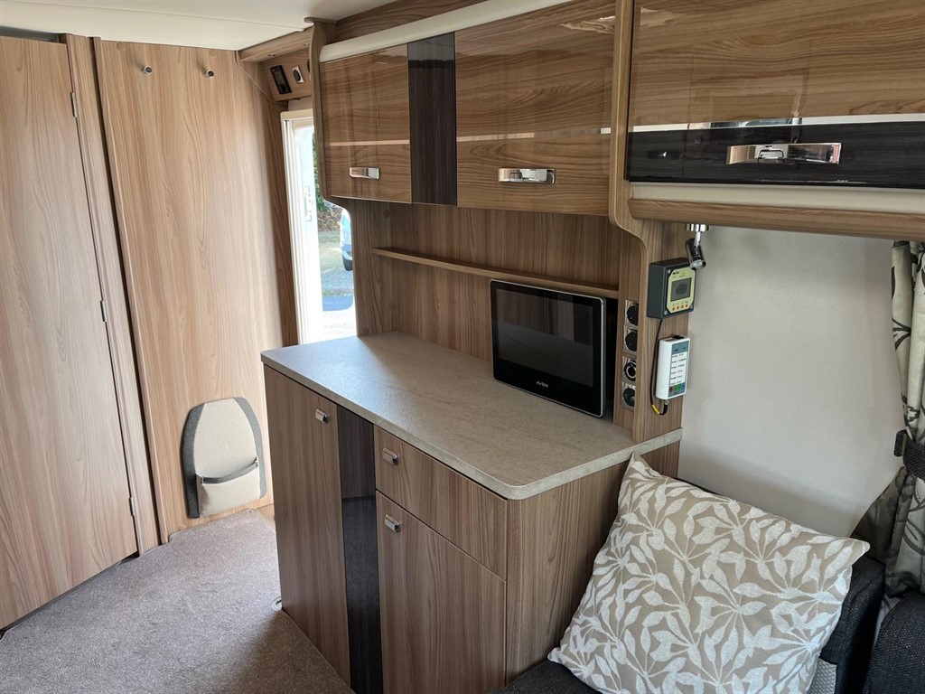 2015 Bessacarr White