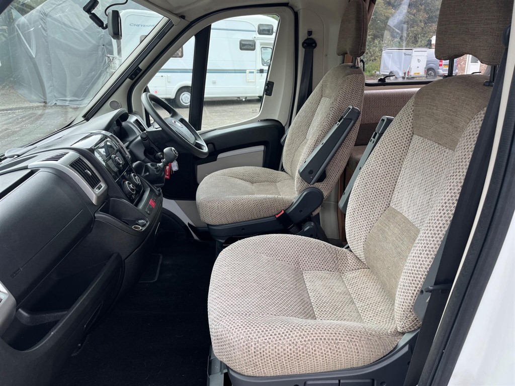 Used Swift Sundance 622 FB for sale in Saint Austell, Cornwall ...