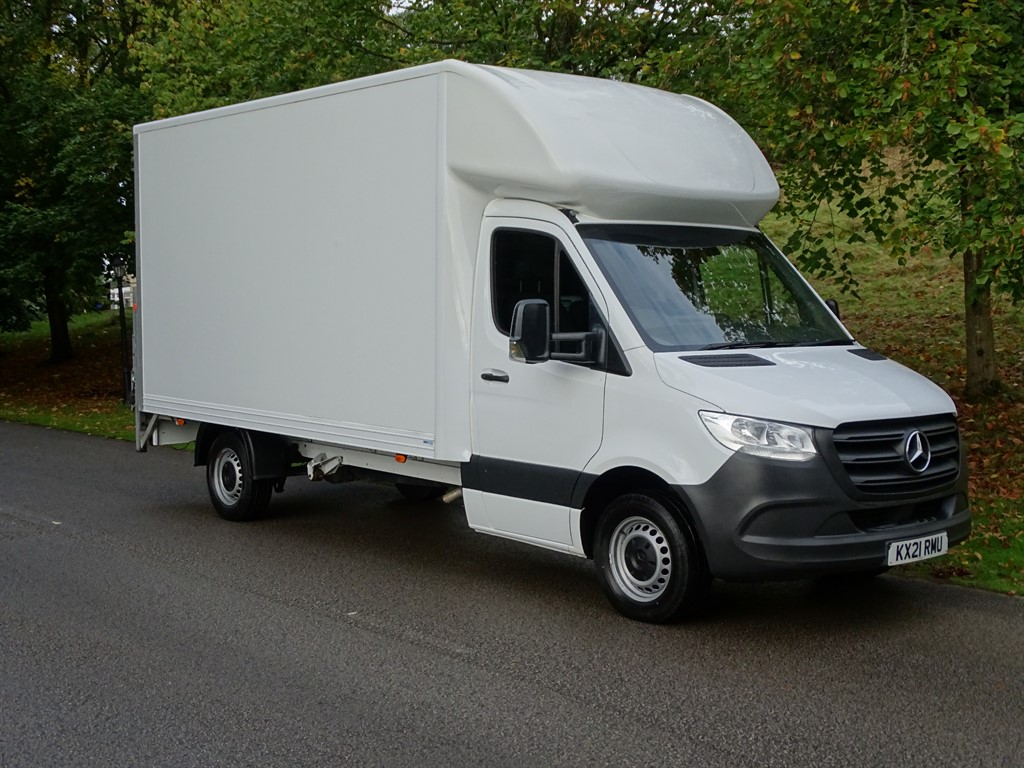 For Sale Mercedes Sprinter 2.1 314 CDI LWB Luton Tail lift L3 Euro 6 in ...