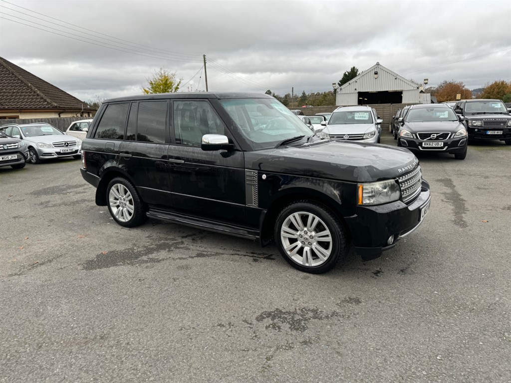 Used Land Rover Range Rover TDV8 VOGUE for sale in Hereford ...