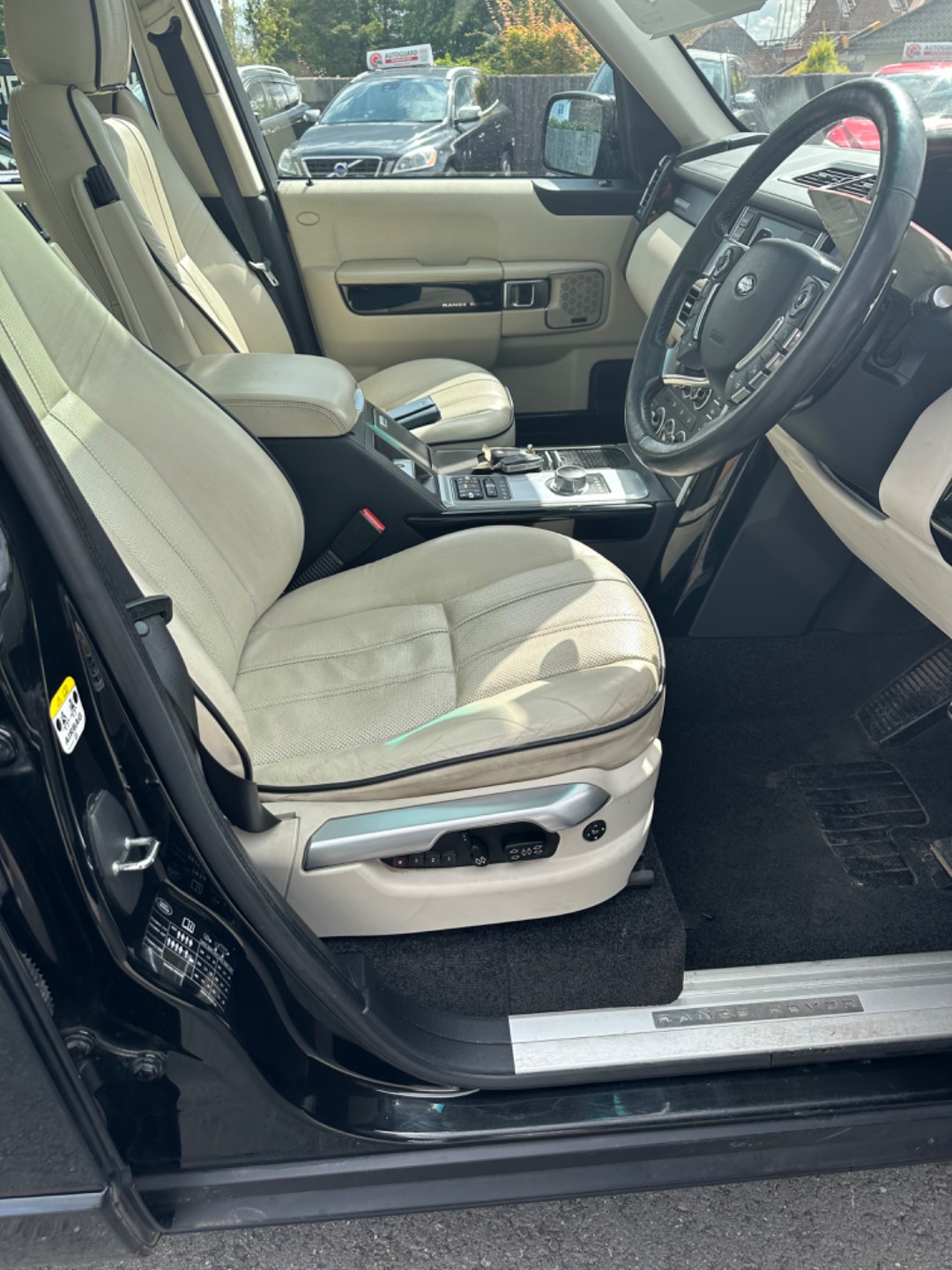 Used Land Rover Range Rover TDV8 WESTMINSTER for sale in Hereford ...