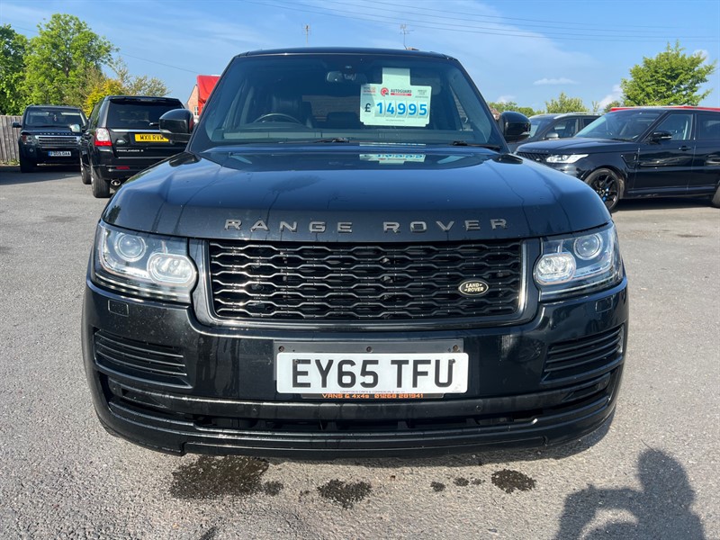Used Land Rover Range Rover SDV8 VOGUE SE for sale in Hereford ...