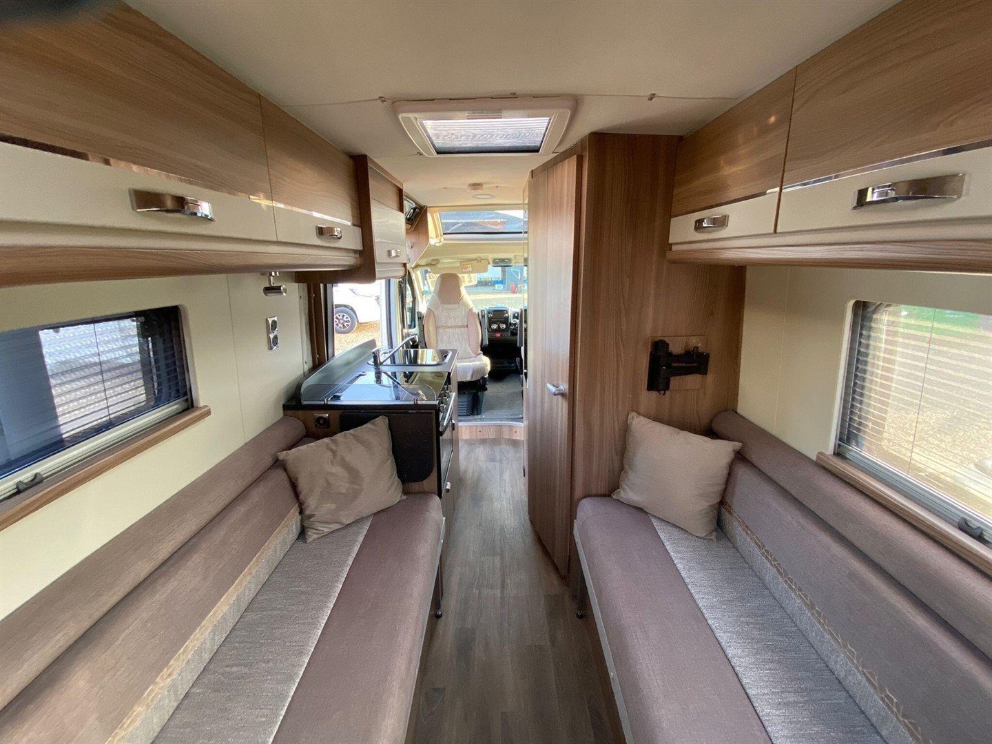 Used Swift Champagne 122 for sale in Chatteris, Cambridgeshire | DG ...