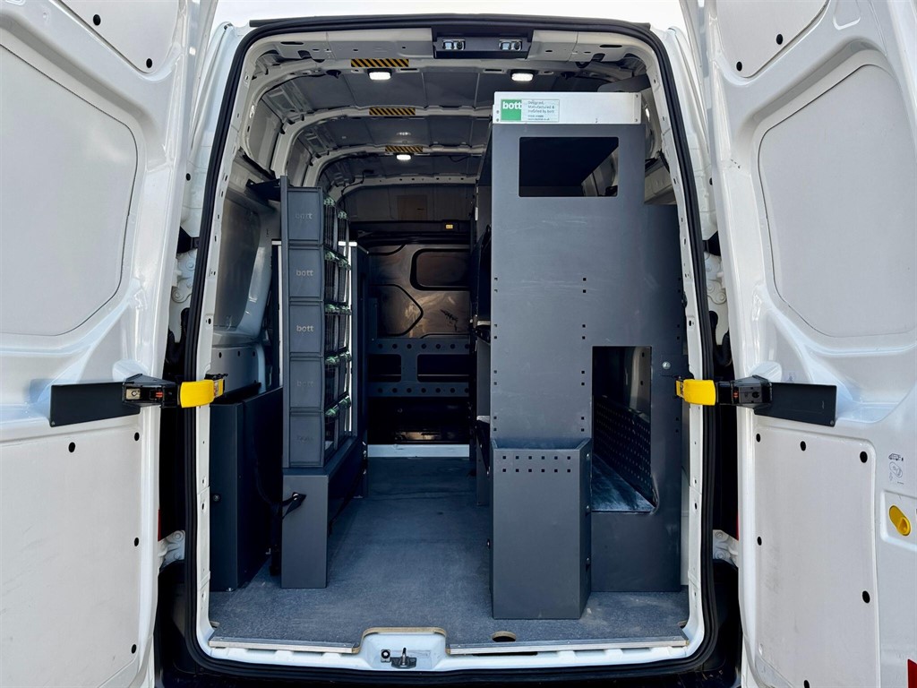 Used Ford Transit Custom for sale in Nuneaton, Warwickshire | Jordan ...