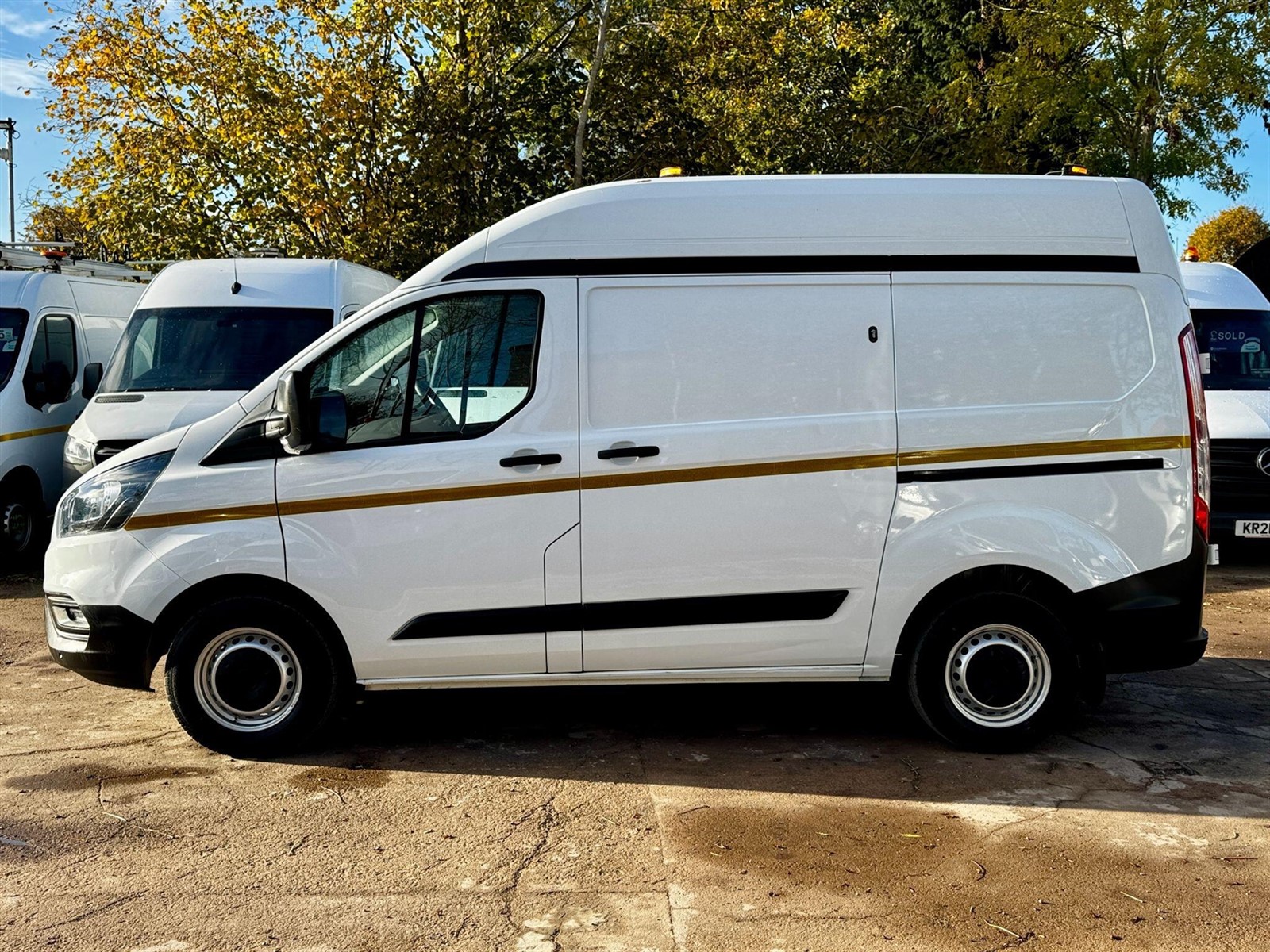 Used Ford Transit Custom for sale in Nuneaton, Warwickshire | Jordan ...