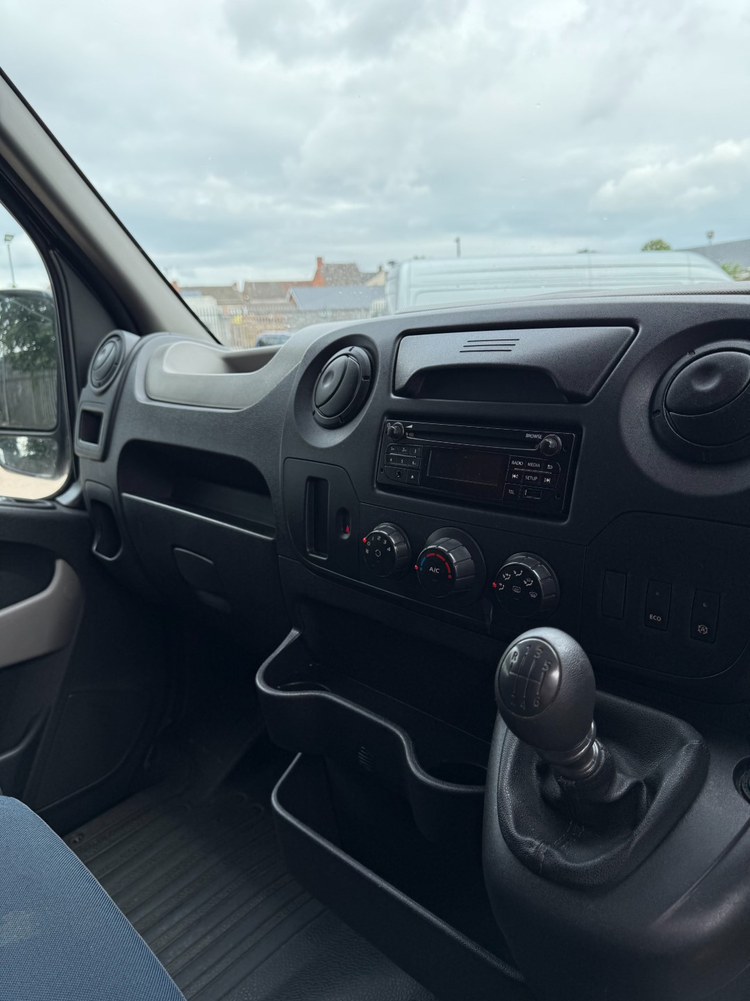 Used Renault Master 2.3 dCi ENERGY 28 Business+ Panel Van 5dr Diesel ...
