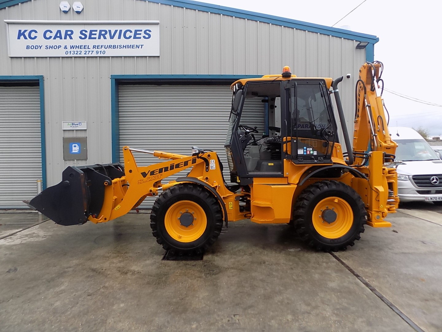 Used Venieri 8 23F for sale in Dartford, Kent | KC Car Sales