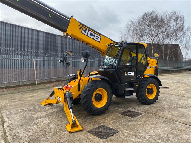 Used JCB Unlisted 540 - 170 for sale in Dartford, Kent | KC Car Sales