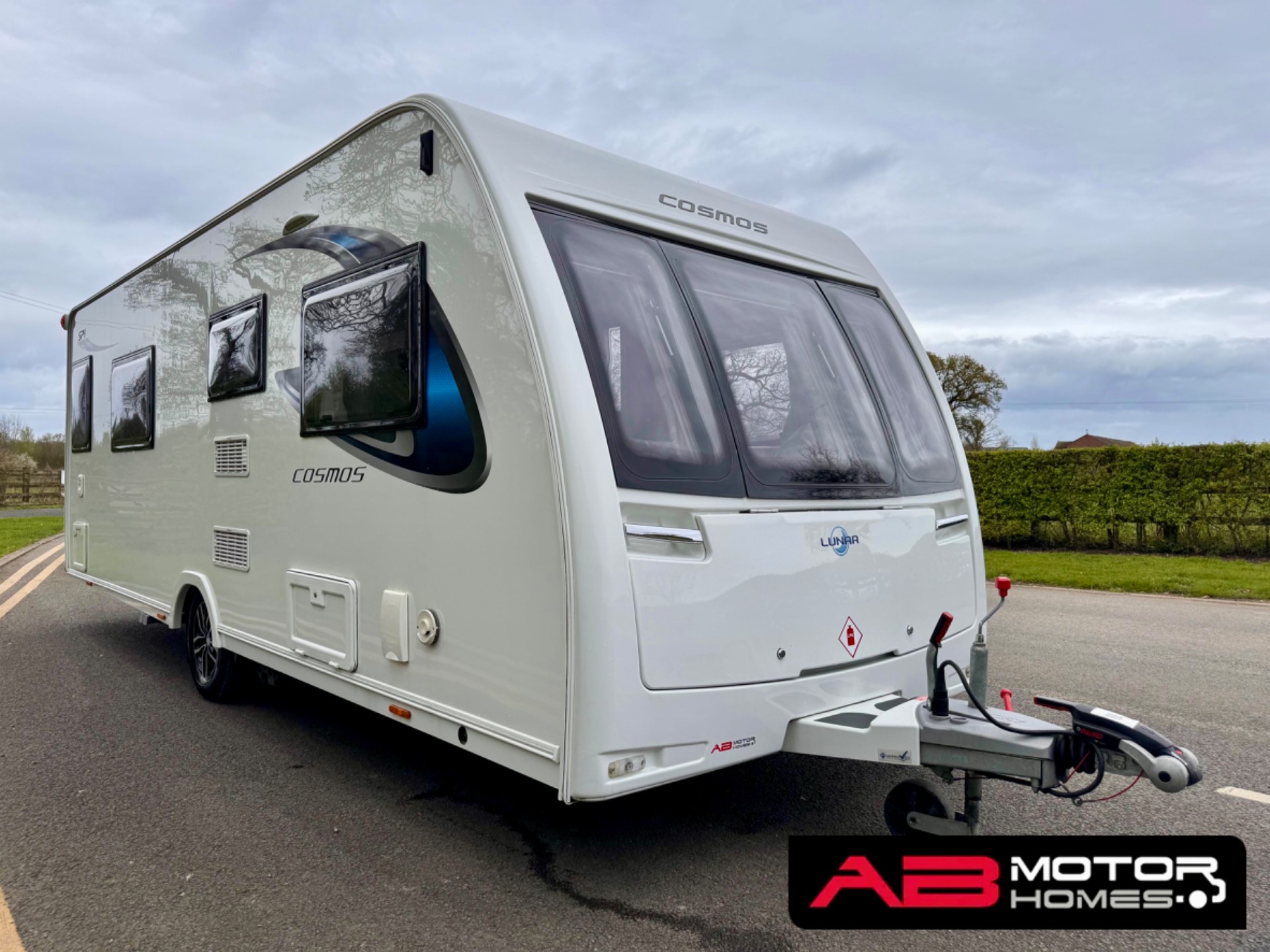 Used Lunar Cosmos for sale in Nantwich, Cheshire | AB Motorhomes Ltd