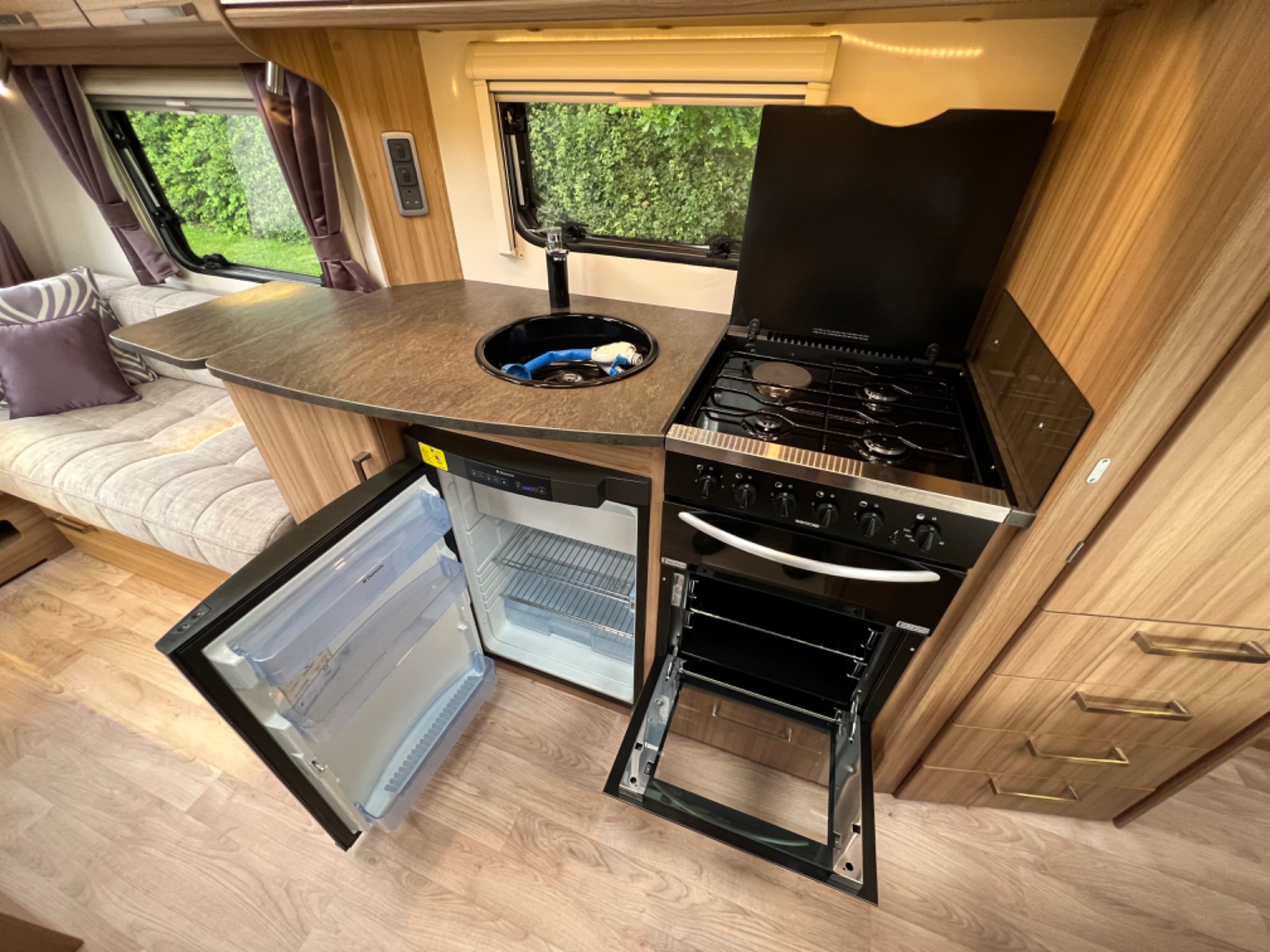 Used Lunar Lexon for sale in Nantwich, Cheshire | AB Motorhomes Ltd